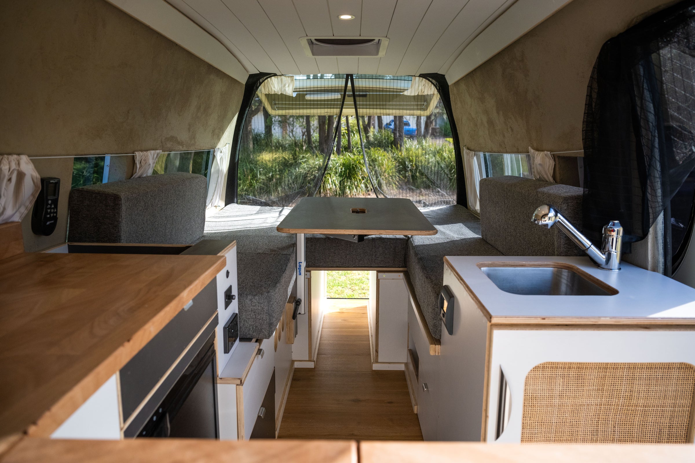 Toyota Hiace Van Fitout | Dogged Campers